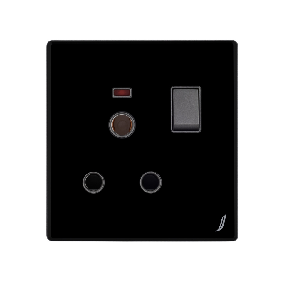 16A Switched Socket With Indicator - Black