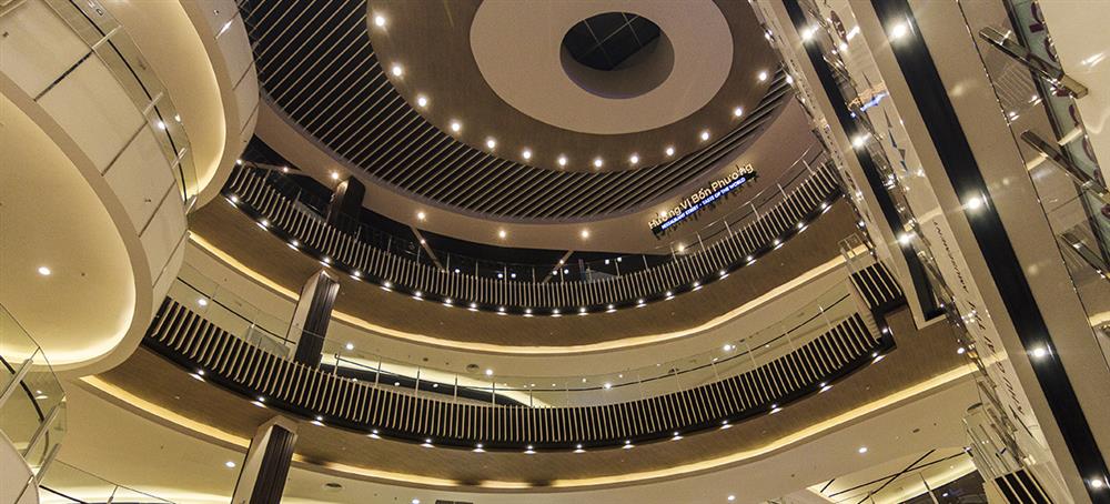 Showroom Lights Guide to Illuminate Your Space | Jaquar