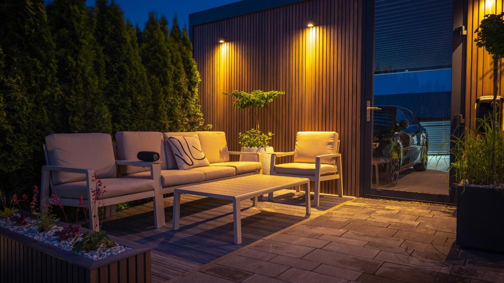 9 Lighting Designs to Highlight Home Architectural Features