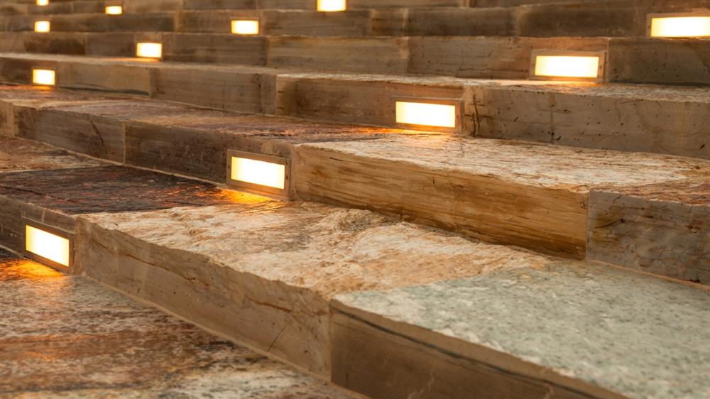 7 Unique Lighting Fixtures to Enhance Your Staircase Design